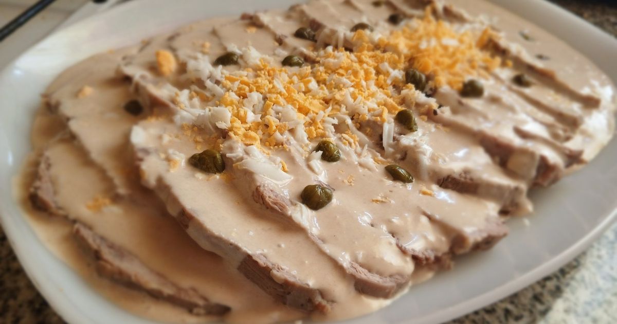 Vitel Tone Con Cuadril Receta de Andrea De Sousa- Cookpad