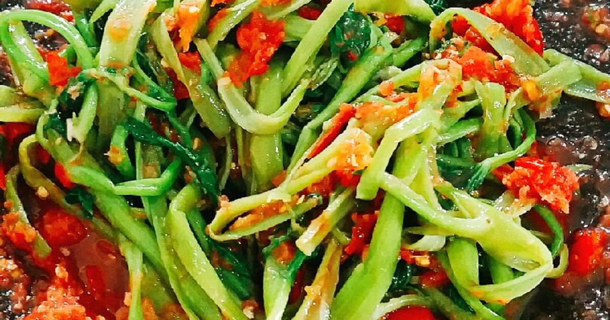 Resep Pelecing Kangkung Lombok oleh SalenaZiandru - Cookpad