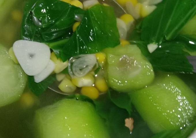 Resep Sayur Gambas jagung bening oleh Mia - Cookpad