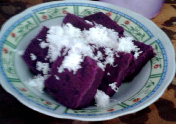 Resep Getuk telo ungu oleh atiek naura - Cookpad