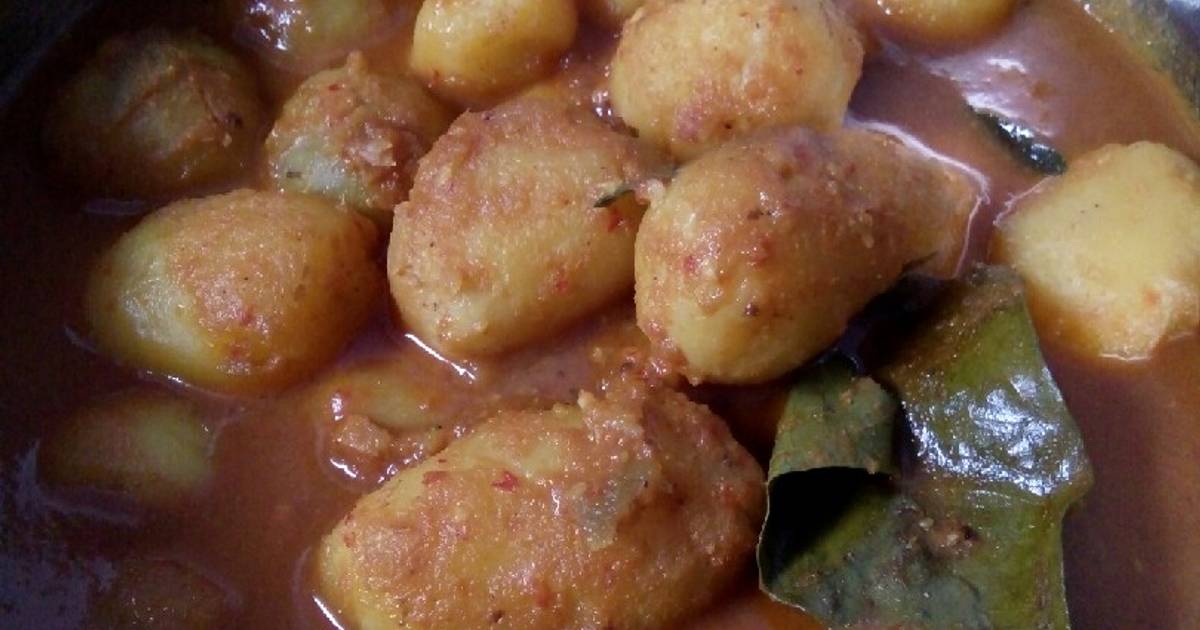 Resep Semur Kentang ekstra pedas oleh budi astuti - Cookpad