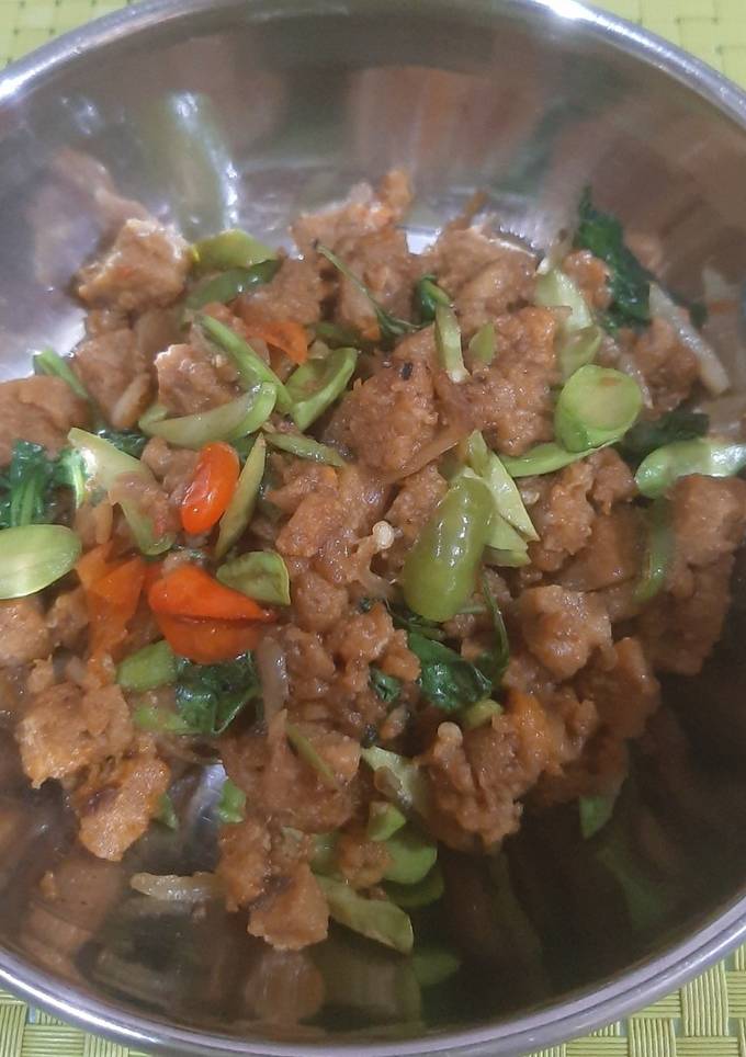 Resep Ulukutek Oncom Leunca Pedas oleh Evy Lukman - Cookpad