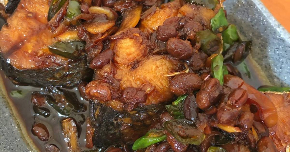 Resep Tenggiri Masak Tauco oleh Fennie Legawa - Cookpad