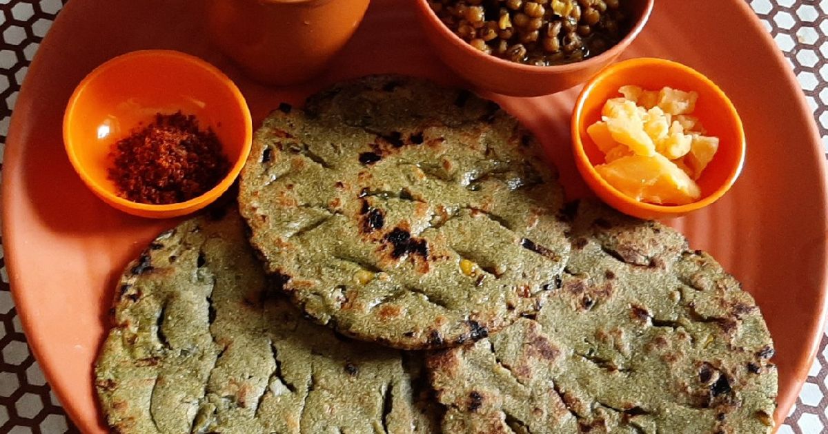 Hariyali Healthy Jowar Rotla Recipe by Ila Palan - Cookpad