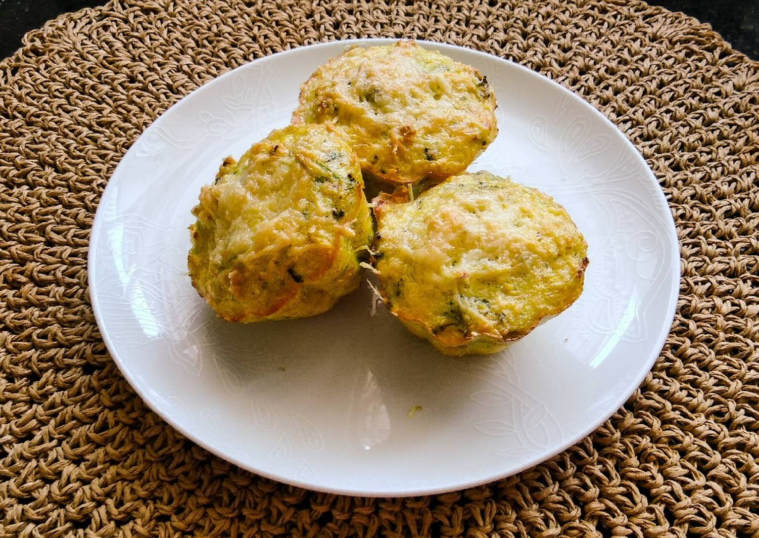 Muffin Salgado Fit Receita por Malu Goraieb - Cookpad