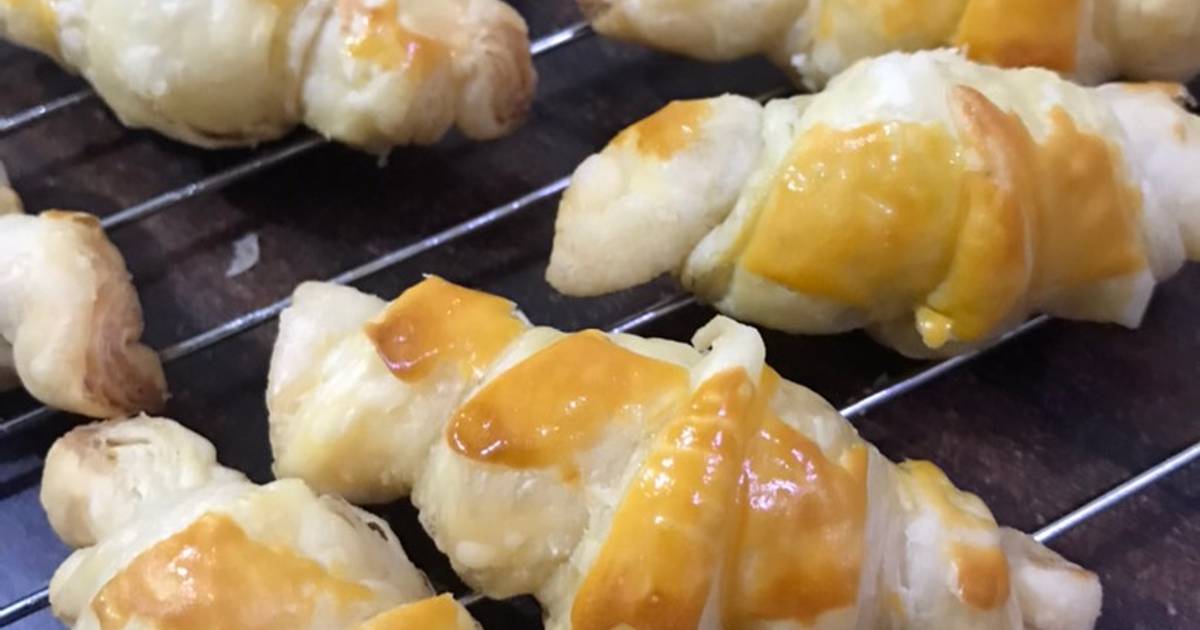 Resep Croissant Puff Pastry oleh Dee Amron - Cookpad