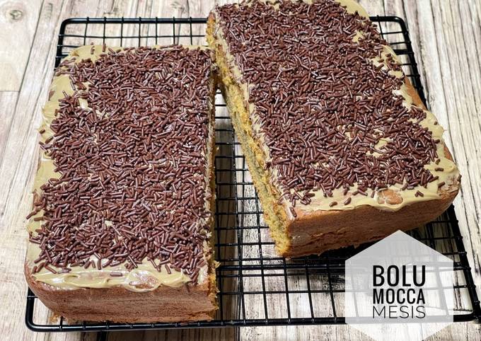 Resep Bolu Mocca Mesis oleh Jihan Kitchen Log - Cookpad