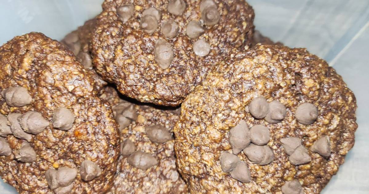 Resep Soft oat banana chocolate cookies oleh Susi Amelia - Cookpad