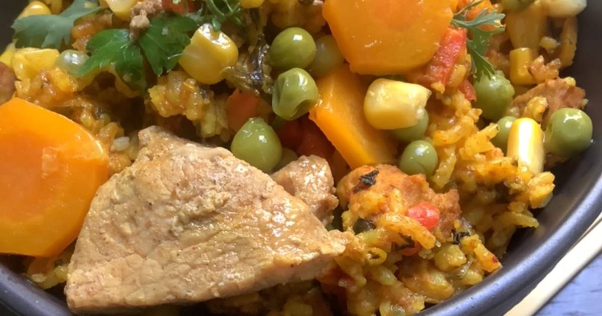 Riz 🌾 jerbien 🥬🍃🥕🌶🧄le soleil 🌞 dans l’assiette ☘️ de Djamicoo - Cookpad