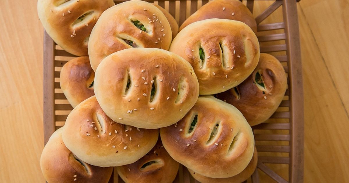Resep Roti Ham Kucai Ala Bakery Terkenal Korea 62thn. Bahan Simple oleh ...