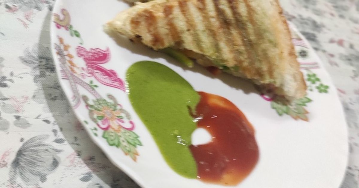 Grill Sandwhich Recipe by Simi Ahuja - Cookpad