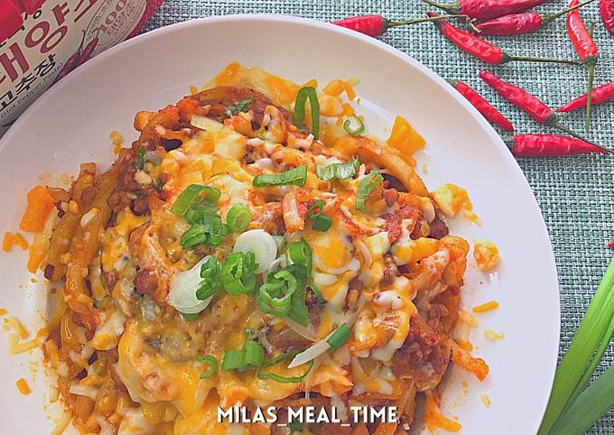 Korean Spicy Cheese Udon Recipe by Milas_meal_time - Cookpad