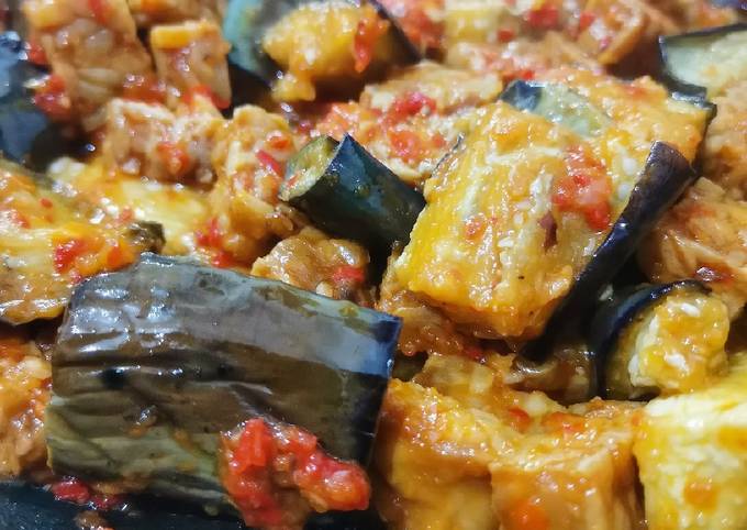 Resep Tempe Terong Cabe oleh Rhee - Cookpad