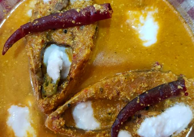 Sanchita Das(Titu) বানিয়েছেন টক দই দিয়ে ইলিশ (tok doi diye ilish ...