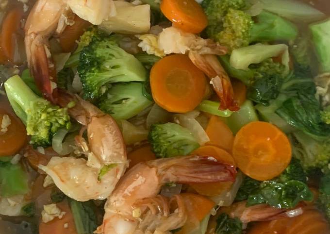 Resep Capcay udang simple enaak 🤤 oleh Devy Shinta - Cookpad