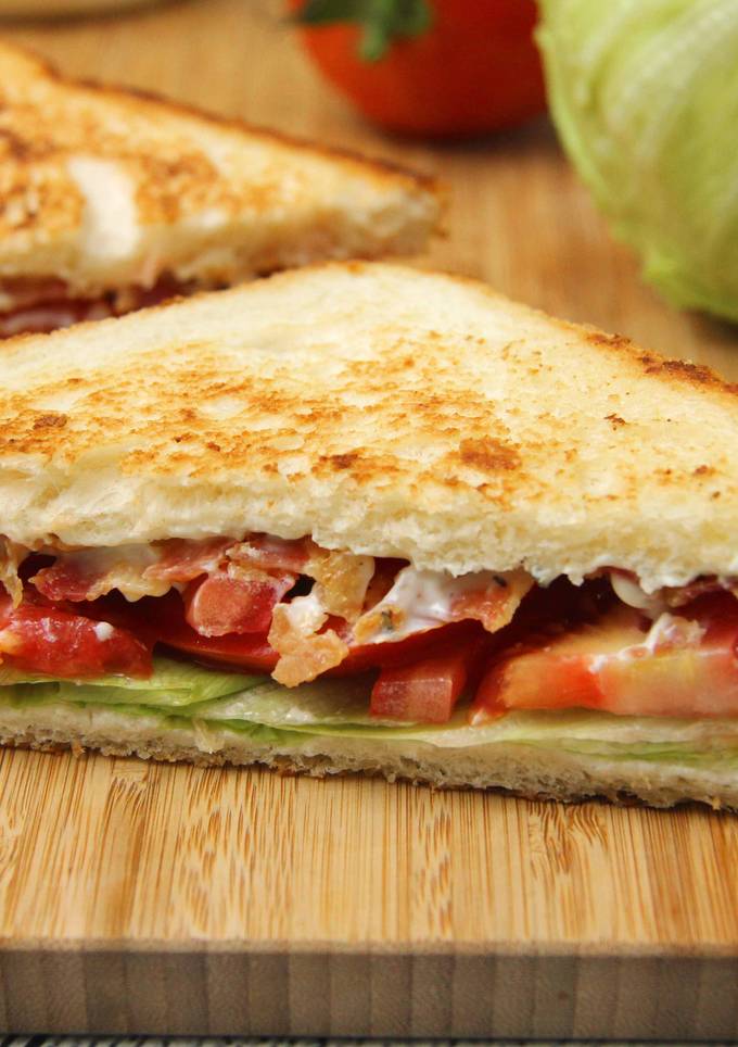BLT szendvics recept (bacon-lettuce-tomato) | Bérczi Róbert receptje - Cookpad receptek