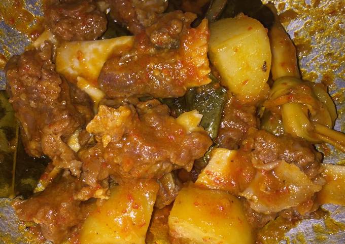 Resep Iga mercon simple oleh Ijha Al Hinduan - Cookpad