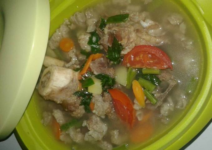 Resep Sop Tulang Sapi & Tetelan oleh Sw - Cookpad