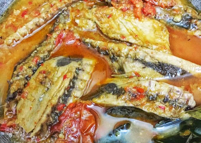 Resep Tongkol Bumbu Rujak Oleh Hilda Amalia Cookpad