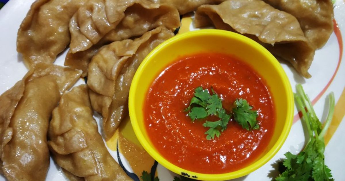 Steamed Wheat Momos Stuffed With Paneer And Veggies Recipe by Shivani ...