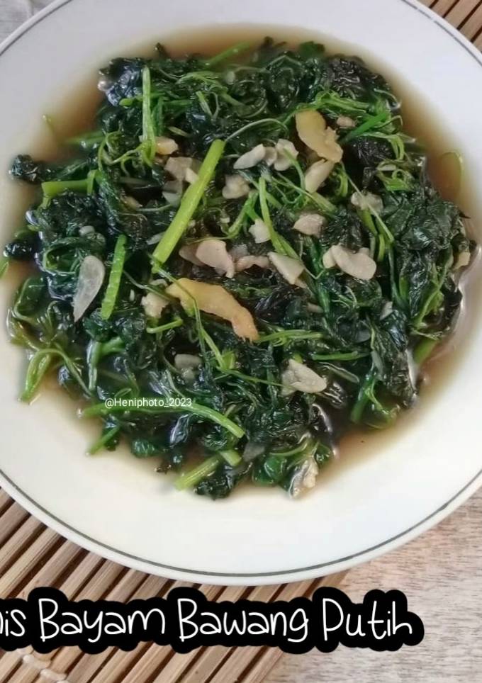 Resep Tumis Bayam Bawang Putih oleh Heni Nur - Cookpad