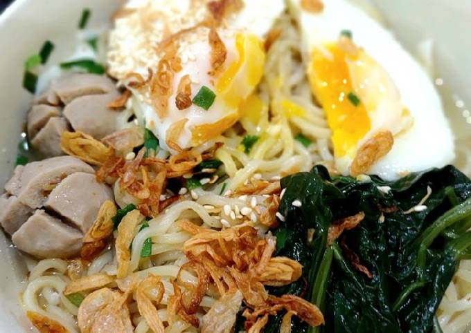 Resep Mie Rebus Instant (679) oleh Susi Darmawan/IG @d_sus14 - Cookpad