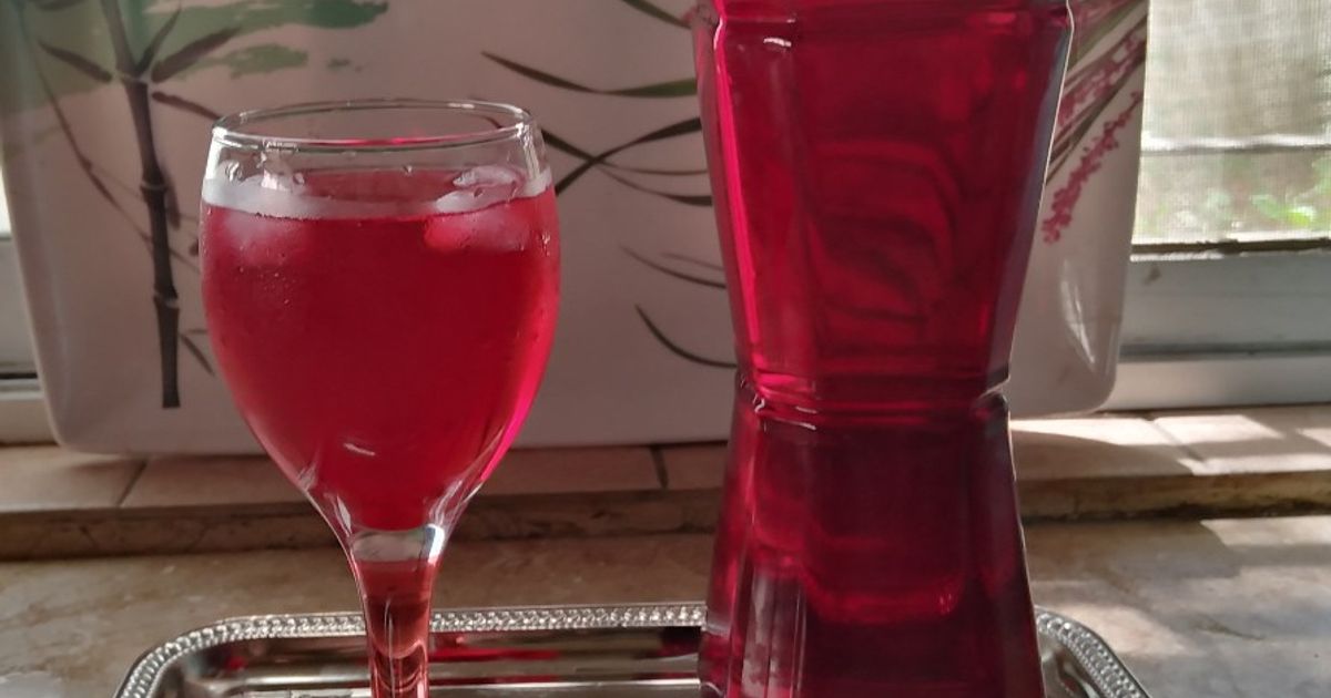 Homemade Lal Sharbat Recipe by Fatima Mehmood Mughal - Cookpad
