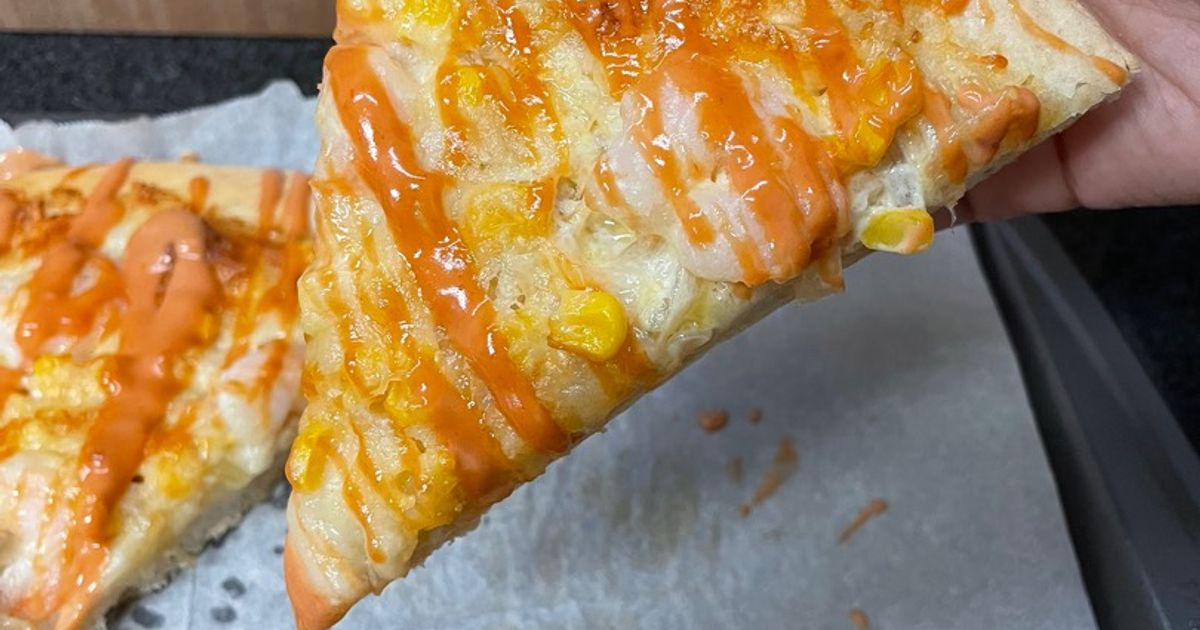 Shrimp Mayo Pizza Recipe by ayaeats | Ayaka