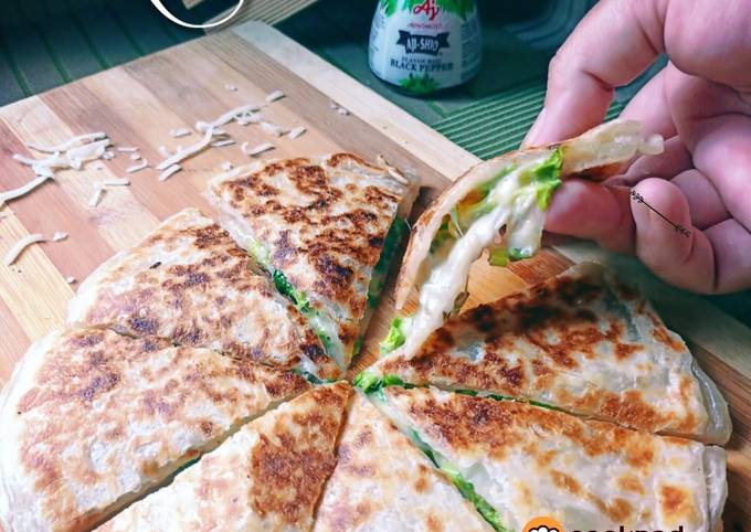 Resipi Qutab / Azerbaijani Flat Bread oleh mamy_kitchen89 - Cookpad