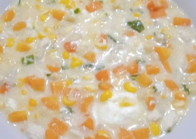 Resep Sup cream ayam jagung royco oleh dyah wahyu sulistisni - Cookpad