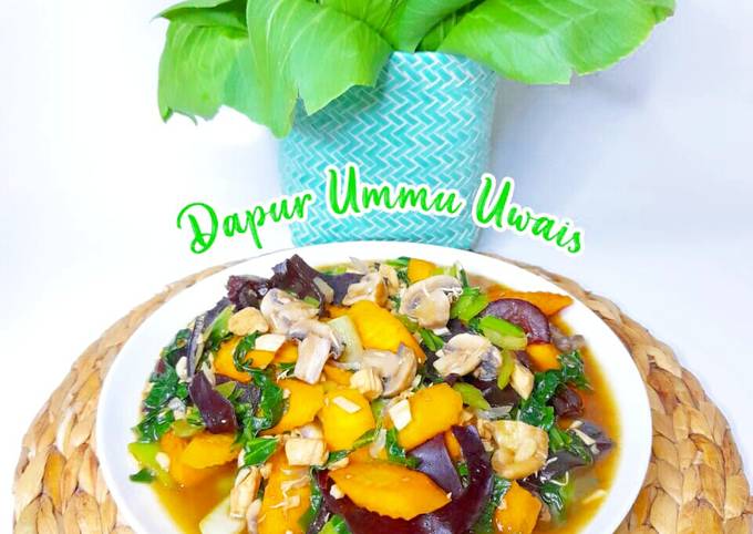 Resep Capcay jamur mix sayur with saus tiram oleh Ummu Uwais - Cookpad
