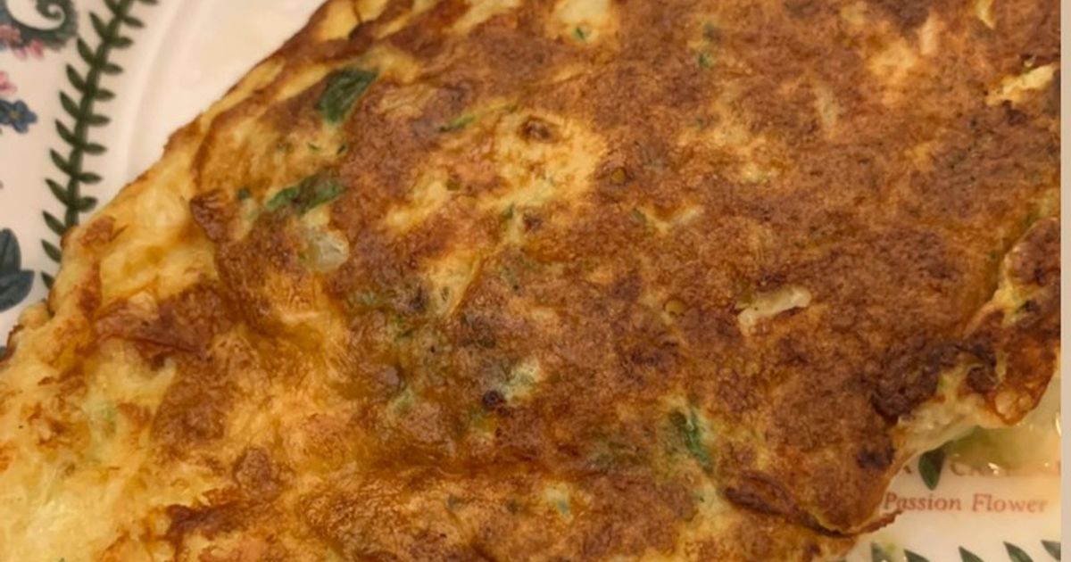 Korean Egg Roll (Gyeran Mari) Recipe by sej23kim - Cookpad
