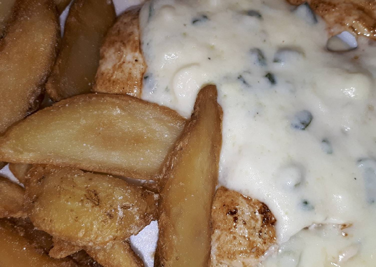 Pechuga grill al verdeo c/ papas rústicas Receta de LA COLO BARBIE 😎 ...