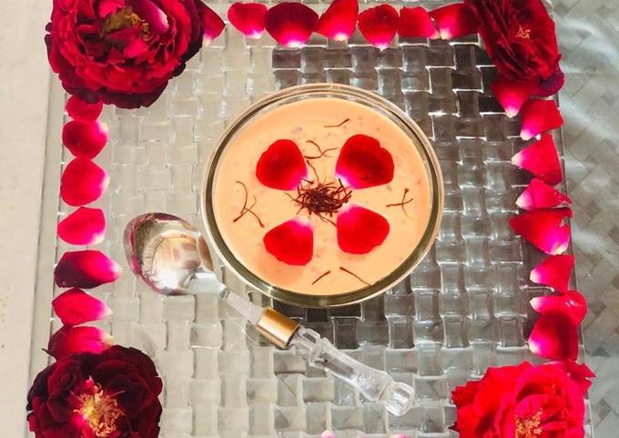 Rose kesar kheer Recipe by Keeza Dhingra - Cookpad