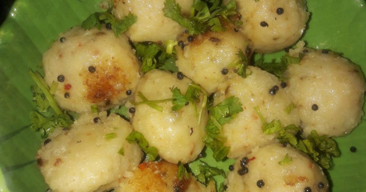 Leftover Rice Goli Recipe by Mridula Srivastava - Cookpad