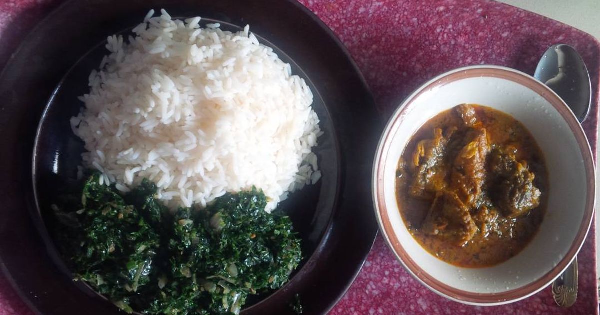Rice With Ofe Akwu And Vegetable Recipe by Vicky - Cookpad