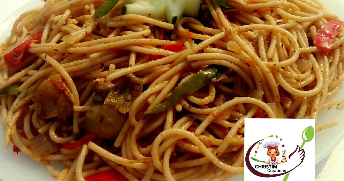 Stir Fried Chicken Spaghetti Recipe by christim Bites - Cookpad