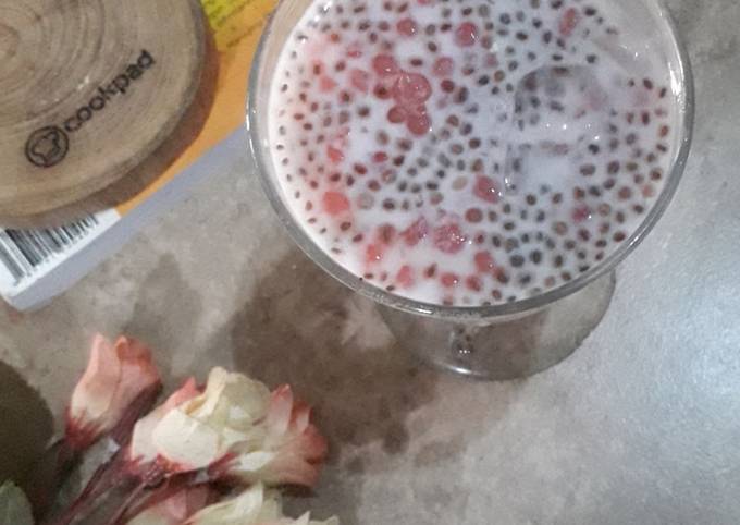 Resep Es sagu mutiara chia seed oleh Ani Brilian - Cookpad