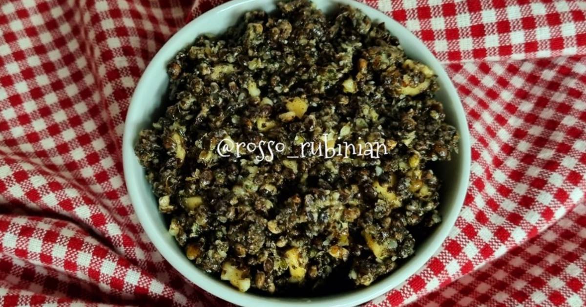 Ricetta Pesto di canapa di rosso rubinian - Cookpad