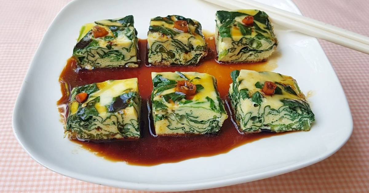 Resep Menu Hemat Minyak: Telur Kukus Sawi Hijau oleh Tituk SK - Cookpad