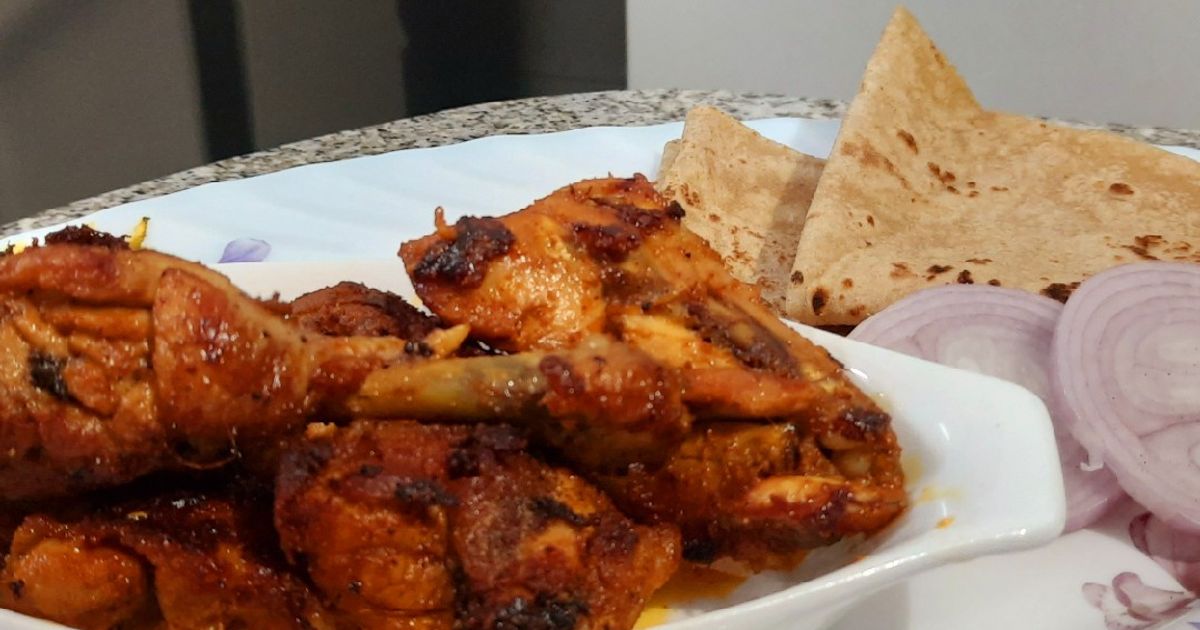 Fried Chicken With Rumali Roti Recipe by Naheed Alam - Cookpad