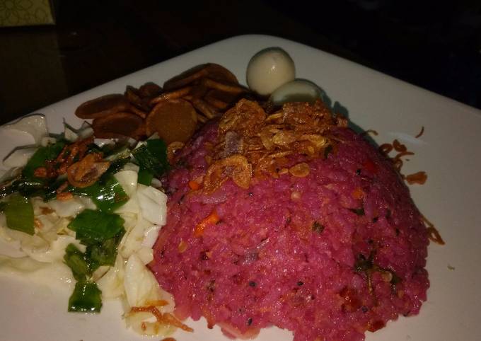 Resep Nasi Goreng Spesial Buah Naga oleh Rahma putrii - Cookpad
