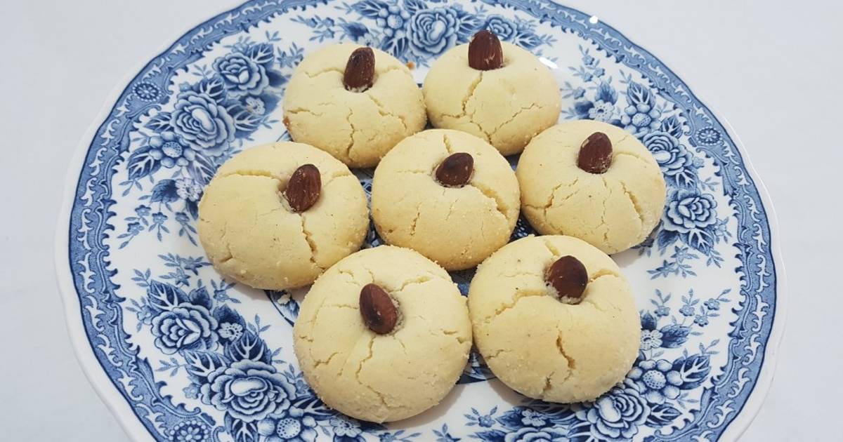 Gheribia gâteau traditionnel algérien de Cook Ferry - Cookpad