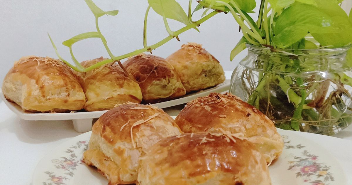 Resep Bolen Pisang Kulit Pastry Homemade oleh Rini Julia - Cookpad
