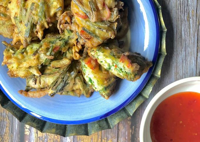 Resipi Cucur Kucai Ikan Bilis oleh Dapur Yusfarisyia - Cookpad