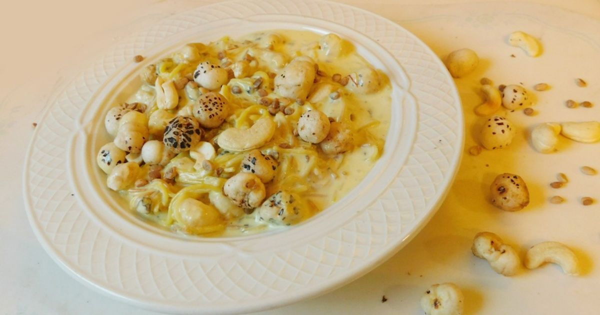 Semia Lotus Seed Payasam Recipe by Lakshmi Sridharan Ph D - Cookpad