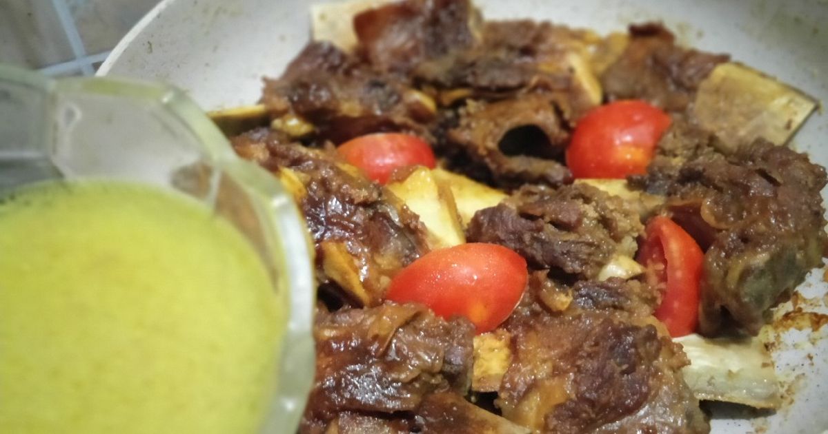 Resep Iga Bakar Kuah oleh Safitri Yunitasari - Cookpad