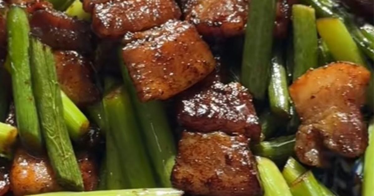 Stir Fried Garlic Scapes With Pork Belly Recipe By Dandanyummyfood