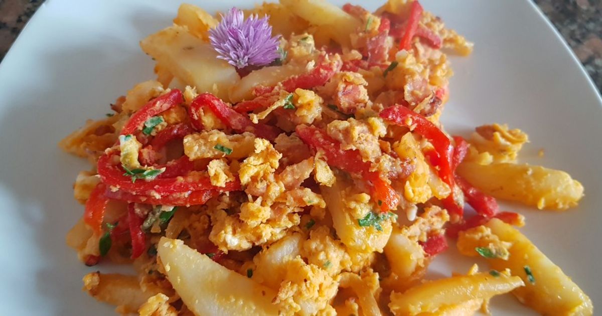 Revuelto De Papas Y Morrones, Con Huevo Receta de Ariel Tinaglini- Cookpad