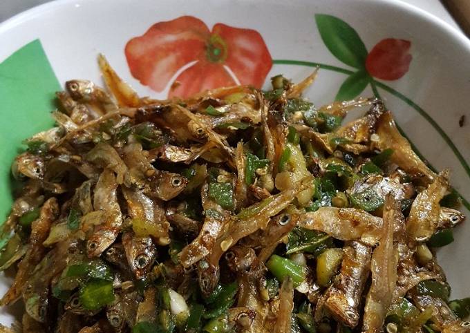 Resep Teri cabe ijo#SeafoodFestival oleh yanti - Cookpad